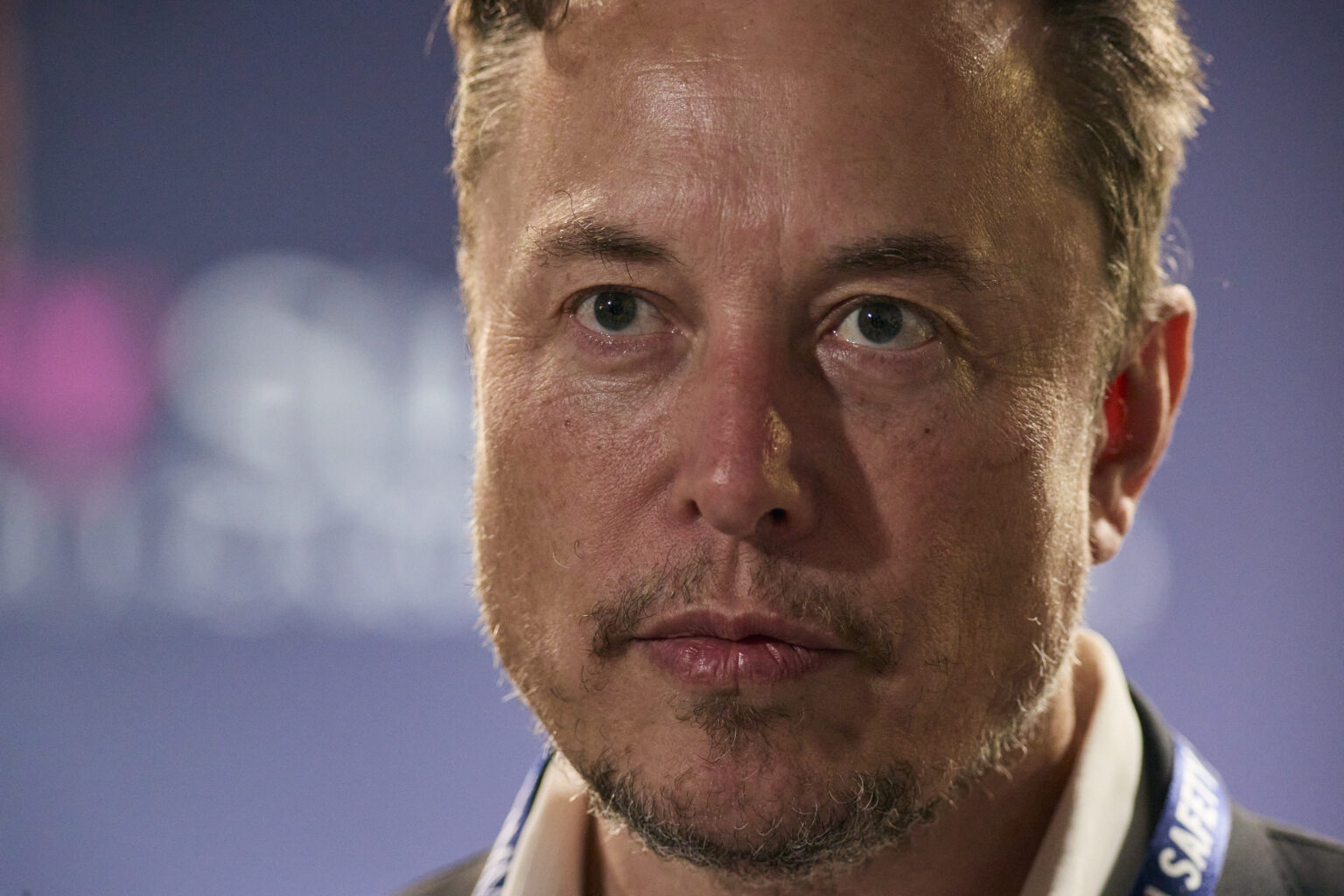 Disturbing Threat Against Elon Musk Scrawled On NY Overpass: Photos ...